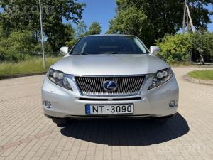 Lexus RX 2009 in Ogre, with an engine capacity of 3.50 L and mileage of 228 thousand km for 11000 €, photo 4 on AUTOMOTO.COM.LV