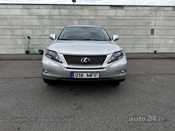 Lexus RX 2009 Tallina, ar dzinēja tilpumu 3.50 L un nobraukumu 127 tūkst. km par 13500 €, foto 4 vietnē AUTOMOTO.COM.LV