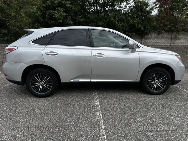 Lexus RX 2009 Tallina, ar dzinēja tilpumu 3.50 L un nobraukumu 127 tūkst. km par 13500 €, foto 11 vietnē AUTOMOTO.COM.LV