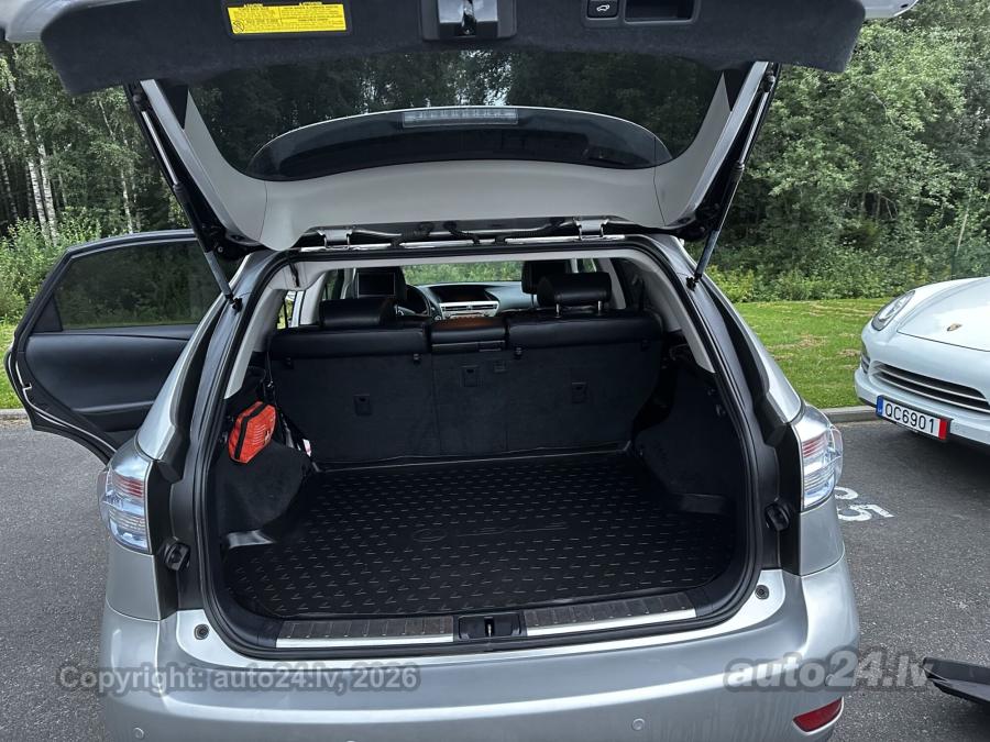 Lexus RX 2009 in Tallinn, with an engine capacity of 3.50 L and mileage of 127 thousand km for 13500 €, photo 20 on AUTOMOTO.COM.LV