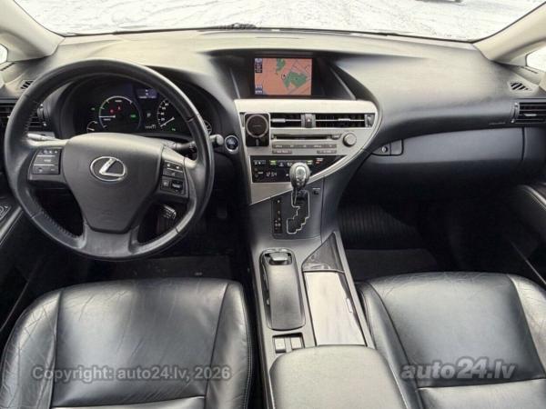 Lexus RX 2011 in Tallinn, with an engine capacity of 3.50 L and mileage of 145 thousand km for 13800 €, photo 6 on AUTOMOTO.COM.LV