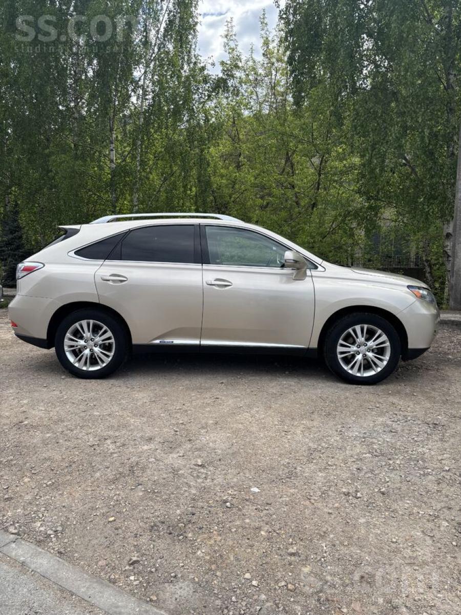 Lexus RX 2012 Rīga, ar dzinēja tilpumu 3.50 L un nobraukumu 224 tūkst. km par 11500 €, foto 1 vietnē AUTOMOTO.COM.LV