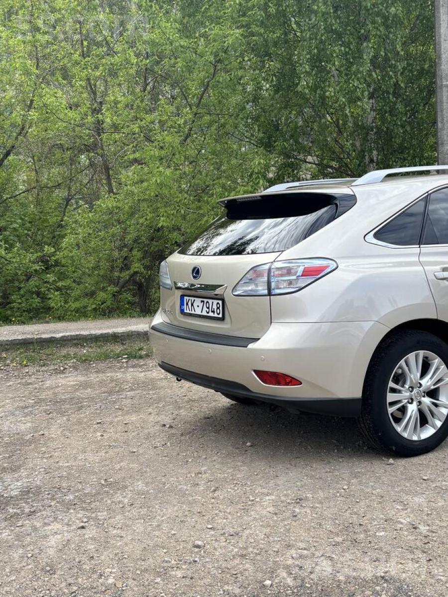 Lexus RX 2012 Rīga, ar dzinēja tilpumu 3.50 L un nobraukumu 224 tūkst. km par 11500 €, foto 3 vietnē AUTOMOTO.COM.LV