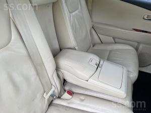 Lexus RX 2012 Rīga, ar dzinēja tilpumu 3.50 L un nobraukumu 224 tūkst. km par 11500 €, foto 14 vietnē AUTOMOTO.COM.LV