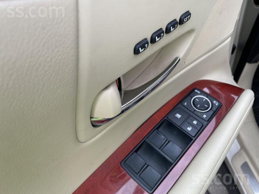 Lexus RX 2012 Rīga, ar dzinēja tilpumu 3.50 L un nobraukumu 224 tūkst. km par 11500 €, foto 16 vietnē AUTOMOTO.COM.LV