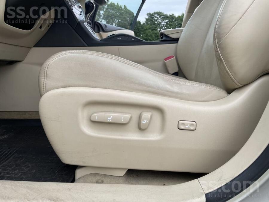 Lexus RX 2012 Rīga, ar dzinēja tilpumu 3.50 L un nobraukumu 224 tūkst. km par 11500 €, foto 18 vietnē AUTOMOTO.COM.LV