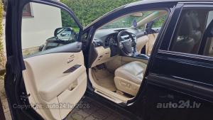 Lexus RX 2012 Tallina, ar dzinēja tilpumu 3.50 L un nobraukumu 317 tūkst. km par 12000 €, foto 7 vietnē AUTOMOTO.COM.LV