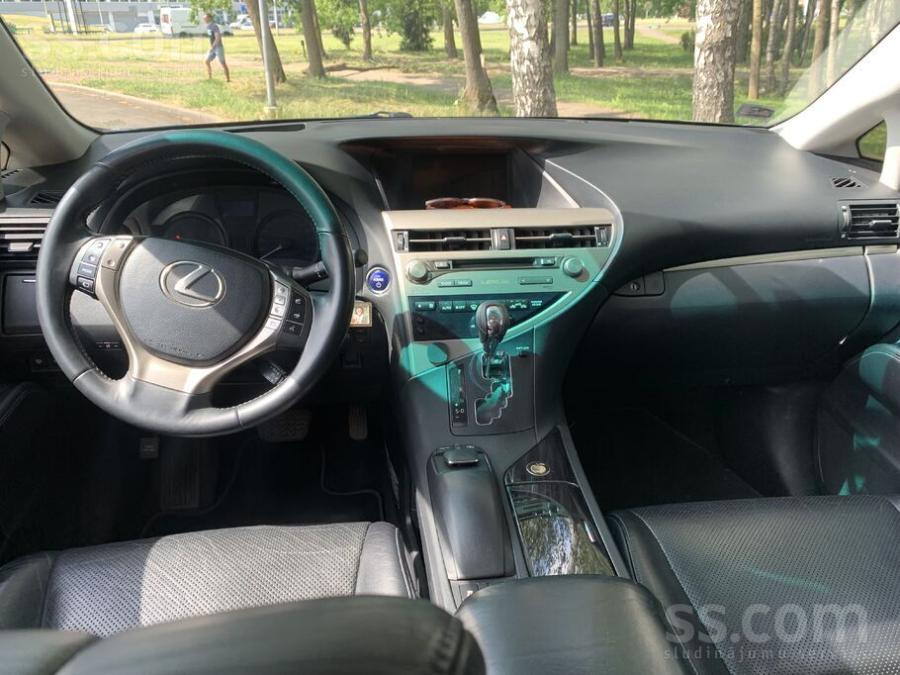 Lexus RX 2013 in Riga, with an engine capacity of 3.50 L and mileage of 204 thousand km for 16500 €, photo 10 on AUTOMOTO.COM.LV