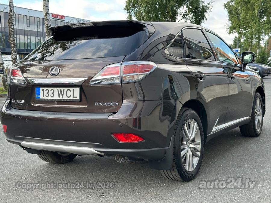 Lexus RX 2014 Tallina, ar dzinēja tilpumu 3.50 L un nobraukumu 109 tūkst. km par 21500 €, foto 6 vietnē AUTOMOTO.COM.LV