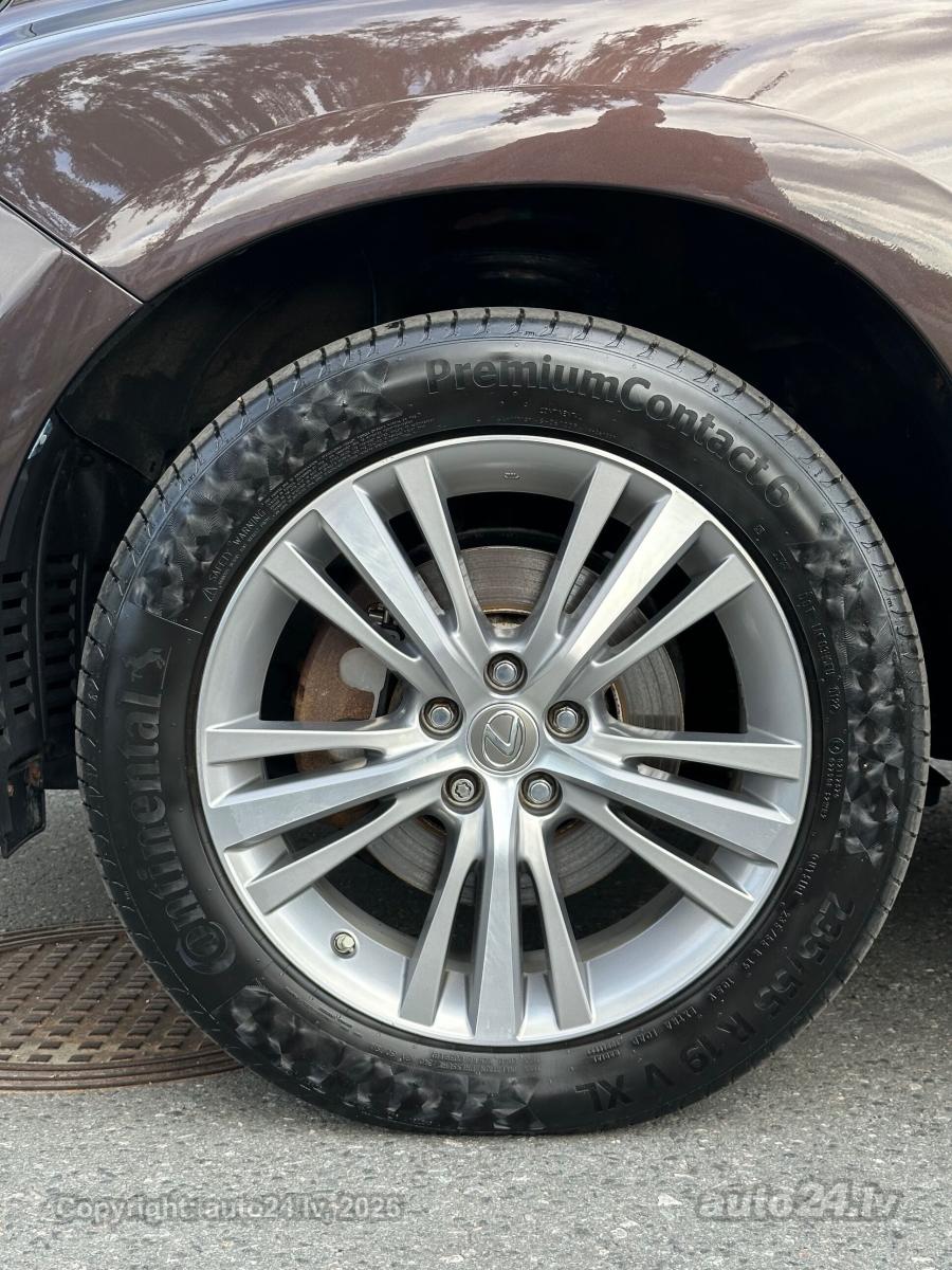 Lexus RX 2014 Tallina, ar dzinēja tilpumu 3.50 L un nobraukumu 109 tūkst. km par 21500 €, foto 18 vietnē AUTOMOTO.COM.LV
