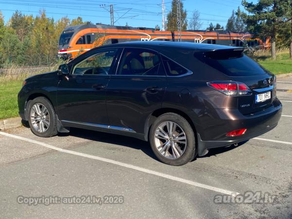 Lexus RX 2015 Tallina, ar dzinēja tilpumu 3.50 L un nobraukumu 249 tūkst. km par 16990 €, foto 6 vietnē AUTOMOTO.COM.LV