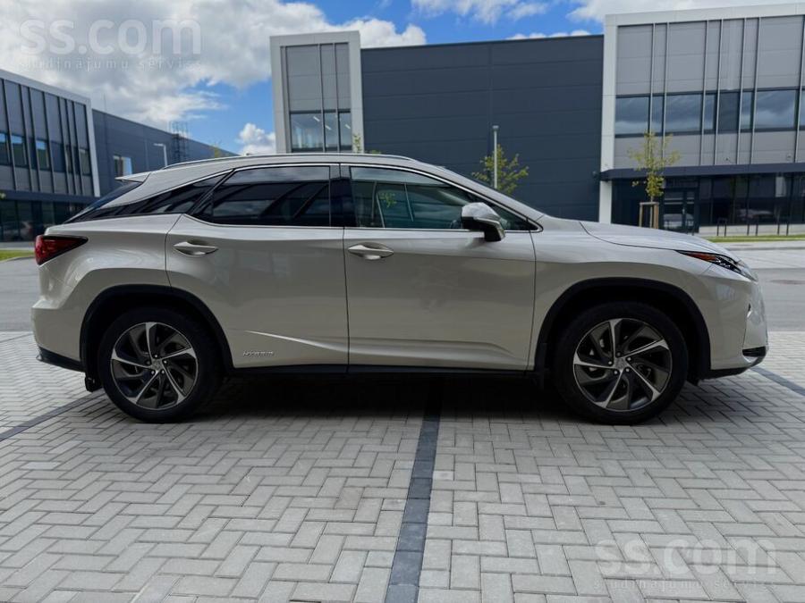 Lexus RX 2016 Rīga, ar dzinēja tilpumu 3.50 L un nobraukumu 132 tūkst. km par 33700 €, foto 2 vietnē AUTOMOTO.COM.LV
