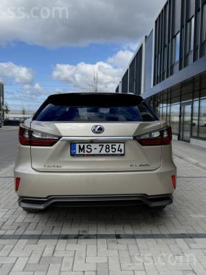 Lexus RX 2016 Rīga, ar dzinēja tilpumu 3.50 L un nobraukumu 132 tūkst. km par 33700 €, foto 4 vietnē AUTOMOTO.COM.LV