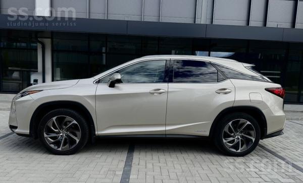 Lexus RX 2016 Rīga, ar dzinēja tilpumu 3.50 L un nobraukumu 132 tūkst. km par 33700 €, foto 6 vietnē AUTOMOTO.COM.LV