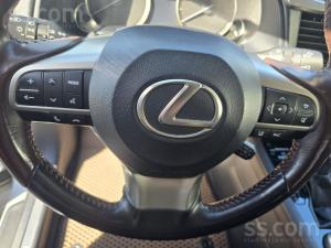 Lexus RX 2017 in Riga, with an engine capacity of 3.50 L and mileage of 235 thousand km for 23500 €, photo 20 on AUTOMOTO.COM.LV