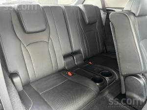 Lexus RX 2019 in Riga, with an engine capacity of 3.50 L and mileage of 209 thousand km for 26500 €, photo 18 on AUTOMOTO.COM.LV