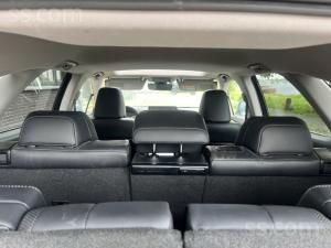 Lexus RX 2019 in Riga, with an engine capacity of 3.50 L and mileage of 209 thousand km for 26500 €, photo 19 on AUTOMOTO.COM.LV
