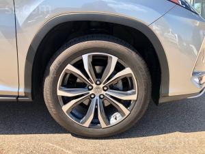 Lexus RX 2019 Rīga, ar dzinēja tilpumu 3.50 L un nobraukumu 120 tūkst. km par 32500 €, foto 13 vietnē AUTOMOTO.COM.LV