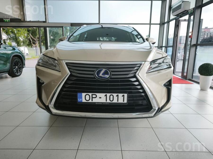 Lexus RX 2019 Rīga, ar dzinēja tilpumu 3.50 L un nobraukumu 92 tūkst. km par 37500 €, foto 8 vietnē AUTOMOTO.COM.LV