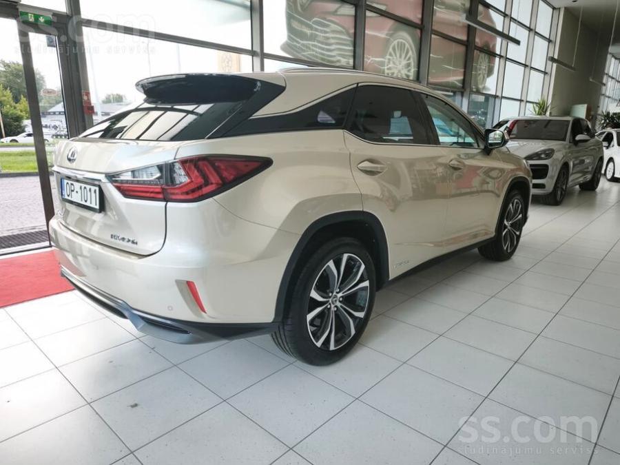Lexus RX 2019 Rīga, ar dzinēja tilpumu 3.50 L un nobraukumu 92 tūkst. km par 37500 €, foto 9 vietnē AUTOMOTO.COM.LV
