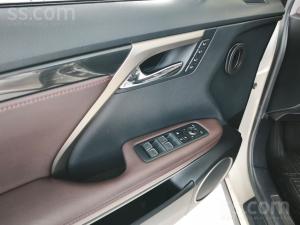Lexus RX 2019 Rīga, ar dzinēja tilpumu 3.50 L un nobraukumu 92 tūkst. km par 37500 €, foto 11 vietnē AUTOMOTO.COM.LV