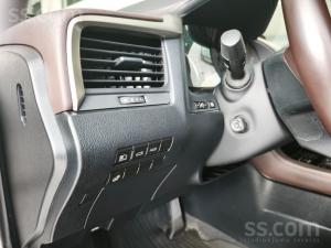 Lexus RX 2019 Rīga, ar dzinēja tilpumu 3.50 L un nobraukumu 92 tūkst. km par 37500 €, foto 12 vietnē AUTOMOTO.COM.LV