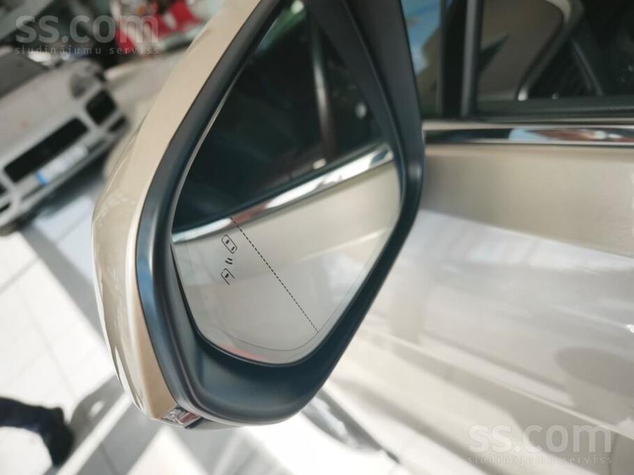 Lexus RX 2019 Rīga, ar dzinēja tilpumu 3.50 L un nobraukumu 92 tūkst. km par 37500 €, foto 22 vietnē AUTOMOTO.COM.LV