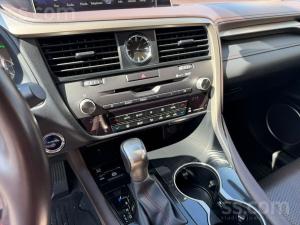 Lexus RX 2019 Jēkabpils, ar dzinēja tilpumu 3.50 L un nobraukumu 93 tūkst. km par 35500 €, foto 10 vietnē AUTOMOTO.COM.LV