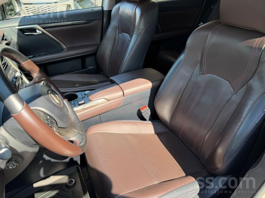 Lexus RX 2019 Jēkabpils, ar dzinēja tilpumu 3.50 L un nobraukumu 93 tūkst. km par 35500 €, foto 20 vietnē AUTOMOTO.COM.LV