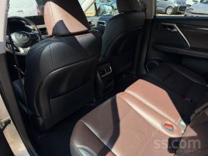 Lexus RX 2019 Jēkabpils, ar dzinēja tilpumu 3.50 L un nobraukumu 93 tūkst. km par 35500 €, foto 23 vietnē AUTOMOTO.COM.LV