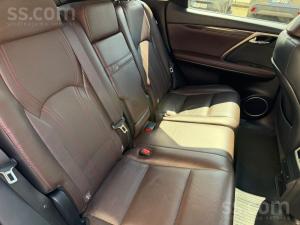 Lexus RX 2019 Jēkabpils, ar dzinēja tilpumu 3.50 L un nobraukumu 93 tūkst. km par 35500 €, foto 26 vietnē AUTOMOTO.COM.LV