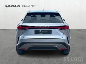 Лексус РХ 2023 в Рига, объемом двигателя 2.50 л и пробегом 24 тыс. км за 67000 €, фото 5 на AUTOMOTO.COM.LV