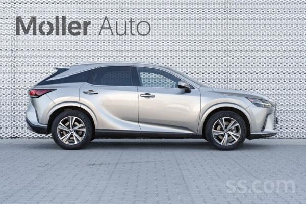 Lexus RX 2024 Rīga, ar dzinēja tilpumu 2.50 L un nobraukumu 48 tūkst. km par 61490 €, foto 5 vietnē AUTOMOTO.COM.LV