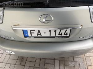 Зеленый Лексус РХ 2004 в Рига, объемом двигателя 3.00 л и пробегом 226 тыс. км за 2800 €, фото 7 на AUTOMOTO.COM.LV