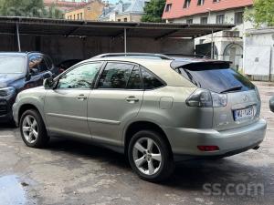 Зеленый Лексус РХ 2004 в Рига, объемом двигателя 3.00 л и пробегом 225 тыс. км за 4100 €, фото  на AUTOMOTO.COM.LV
