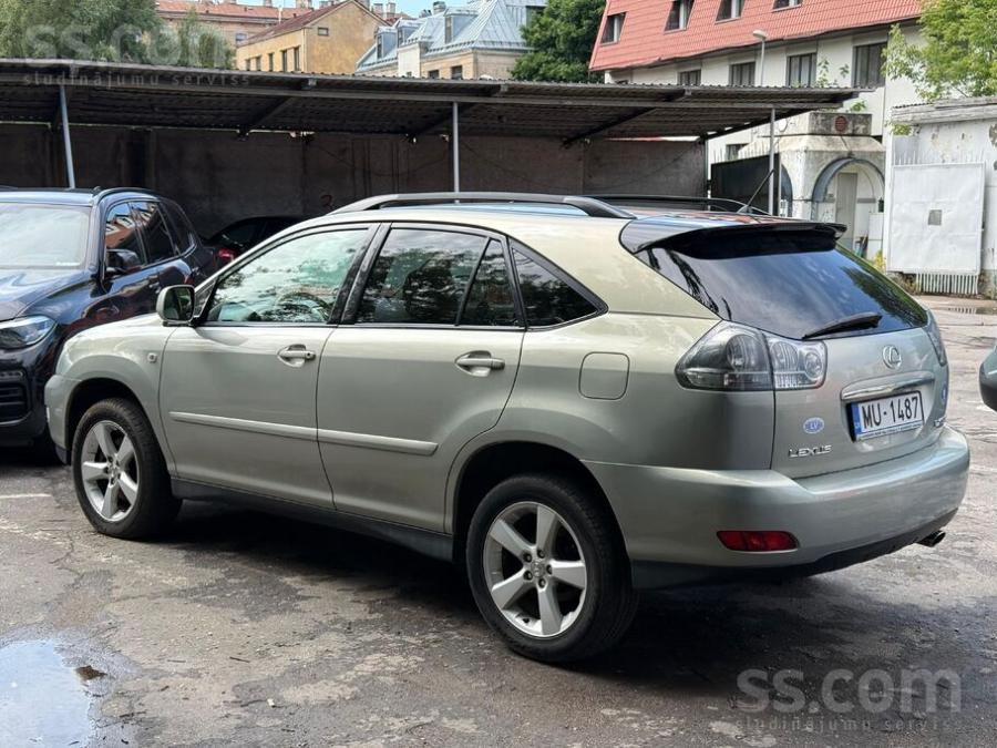 Zaļš Lexus RX 2004 Rīga, ar dzinēja tilpumu 3.00 L un nobraukumu 225 tūkst. km par 4100 €, foto 1 vietnē AUTOMOTO.COM.LV