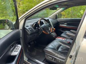 Zaļš Lexus RX 2007 Rīga, ar dzinēja tilpumu 3.30 L un nobraukumu 0 tūkst. km par 3999 €, foto 10 vietnē AUTOMOTO.COM.LV