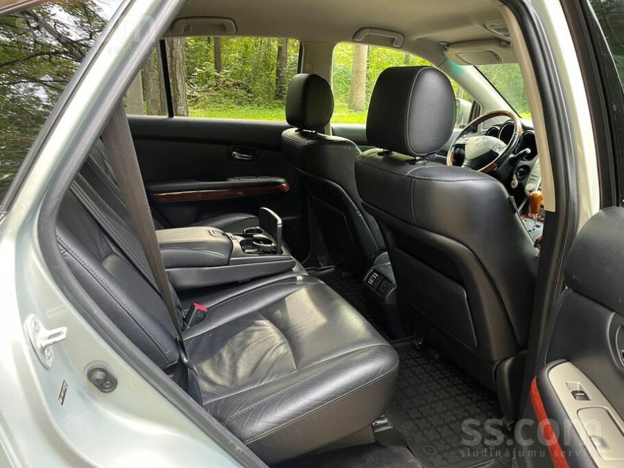 Zaļš Lexus RX 2007 Rīga, ar dzinēja tilpumu 3.30 L un nobraukumu 0 tūkst. km par 3999 €, foto 26 vietnē AUTOMOTO.COM.LV