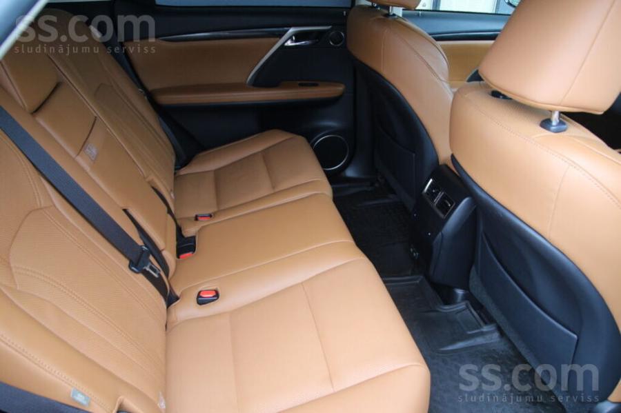 Zaļš Lexus RX 2022 Rīga, ar dzinēja tilpumu 3.50 L un nobraukumu 51 tūkst. km par 43490 €, foto 11 vietnē AUTOMOTO.COM.LV