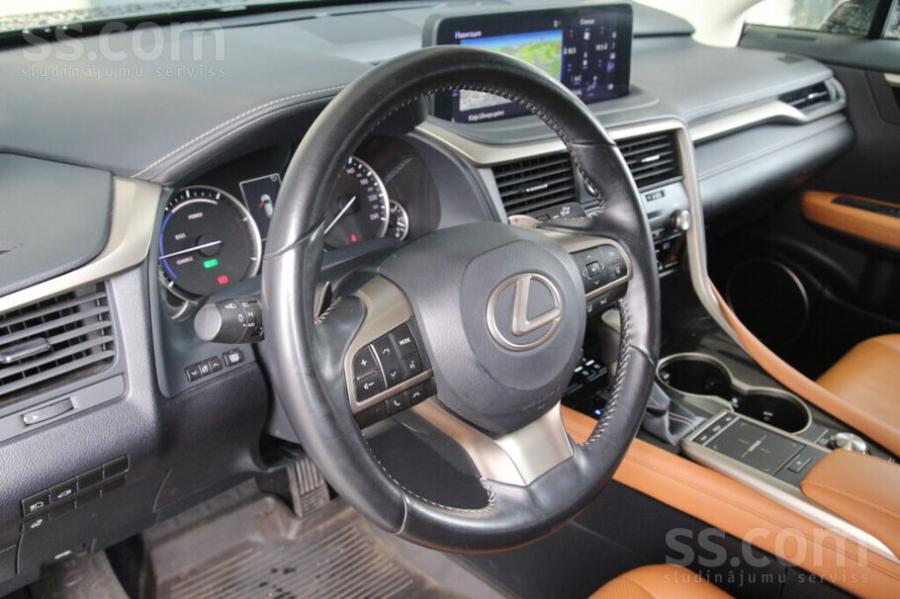 Zaļš Lexus RX 2022 Rīga, ar dzinēja tilpumu 3.50 L un nobraukumu 51 tūkst. km par 43490 €, foto 15 vietnē AUTOMOTO.COM.LV