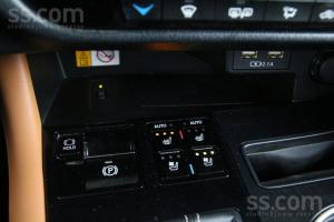 Zaļš Lexus RX 2022 Rīga, ar dzinēja tilpumu 3.50 L un nobraukumu 51 tūkst. km par 43490 €, foto 22 vietnē AUTOMOTO.COM.LV