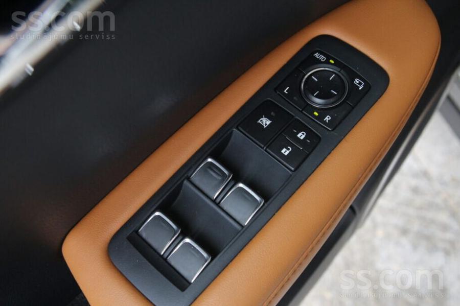 Zaļš Lexus RX 2022 Rīga, ar dzinēja tilpumu 3.50 L un nobraukumu 51 tūkst. km par 43490 €, foto 24 vietnē AUTOMOTO.COM.LV