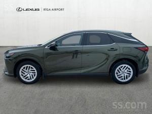 Зеленый Лексус РХ 2023 в Рига, объемом двигателя 2.50 л и пробегом 73 тыс. км за 63500 €, фото 4 на AUTOMOTO.COM.LV