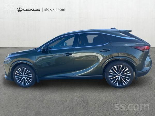 Zaļš Lexus RX 2023 Rīga, ar dzinēja tilpumu 2.50 L un nobraukumu 73 tūkst. km par 62900 €, foto 4 vietnē AUTOMOTO.COM.LV