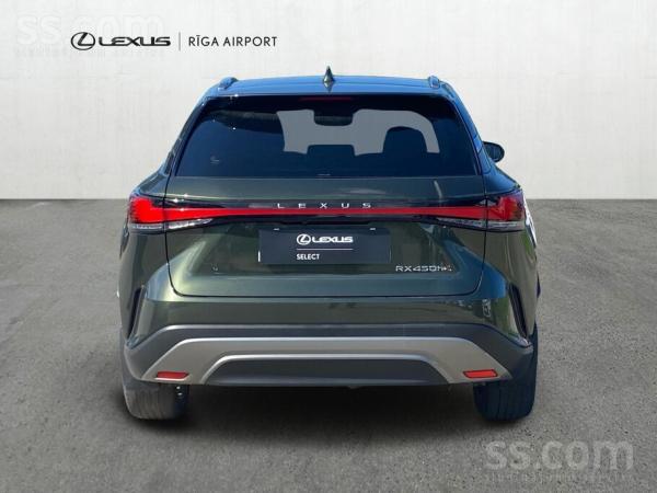 Zaļš Lexus RX 2023 Rīga, ar dzinēja tilpumu 2.50 L un nobraukumu 73 tūkst. km par 62900 €, foto 5 vietnē AUTOMOTO.COM.LV