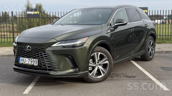 Green Lexus RX 2026 in Riga, with an engine capacity of 2.50 L and mileage of 9 thousand km for 66000 €, photo 4 on AUTOMOTO.COM.LV