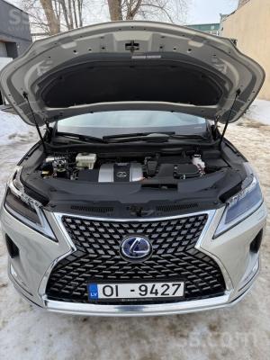 Green Lexus RX 2021 in Daugavpils, with an engine capacity of 3.50 L and mileage of 54 thousand km for 44500 €, photo 12 on AUTOMOTO.COM.LV