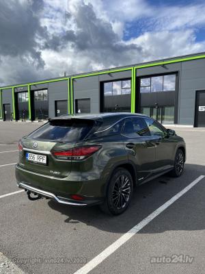 Zaļš Lexus RX 2022 Tallina, ar dzinēja tilpumu 3.50 L un nobraukumu 29 tūkst. km par 51000 €, foto 9 vietnē AUTOMOTO.COM.LV