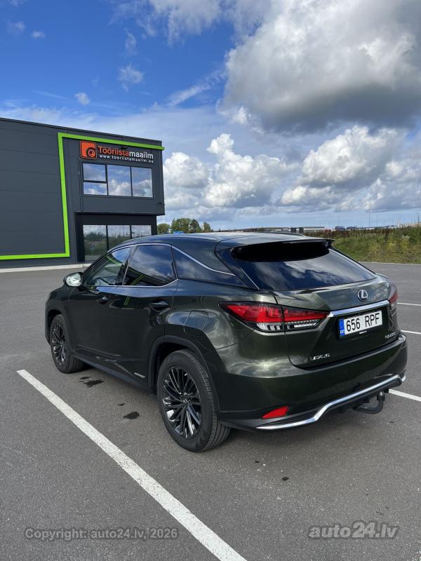 Zaļš Lexus RX 2022 Tallina, ar dzinēja tilpumu 3.50 L un nobraukumu 29 tūkst. km par 51000 €, foto 10 vietnē AUTOMOTO.COM.LV