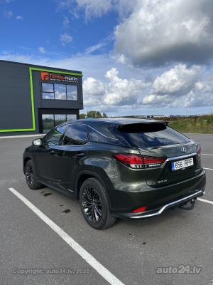 Zaļš Lexus RX 2022 Tallina, ar dzinēja tilpumu 3.50 L un nobraukumu 29 tūkst. km par 51000 €, foto 10 vietnē AUTOMOTO.COM.LV